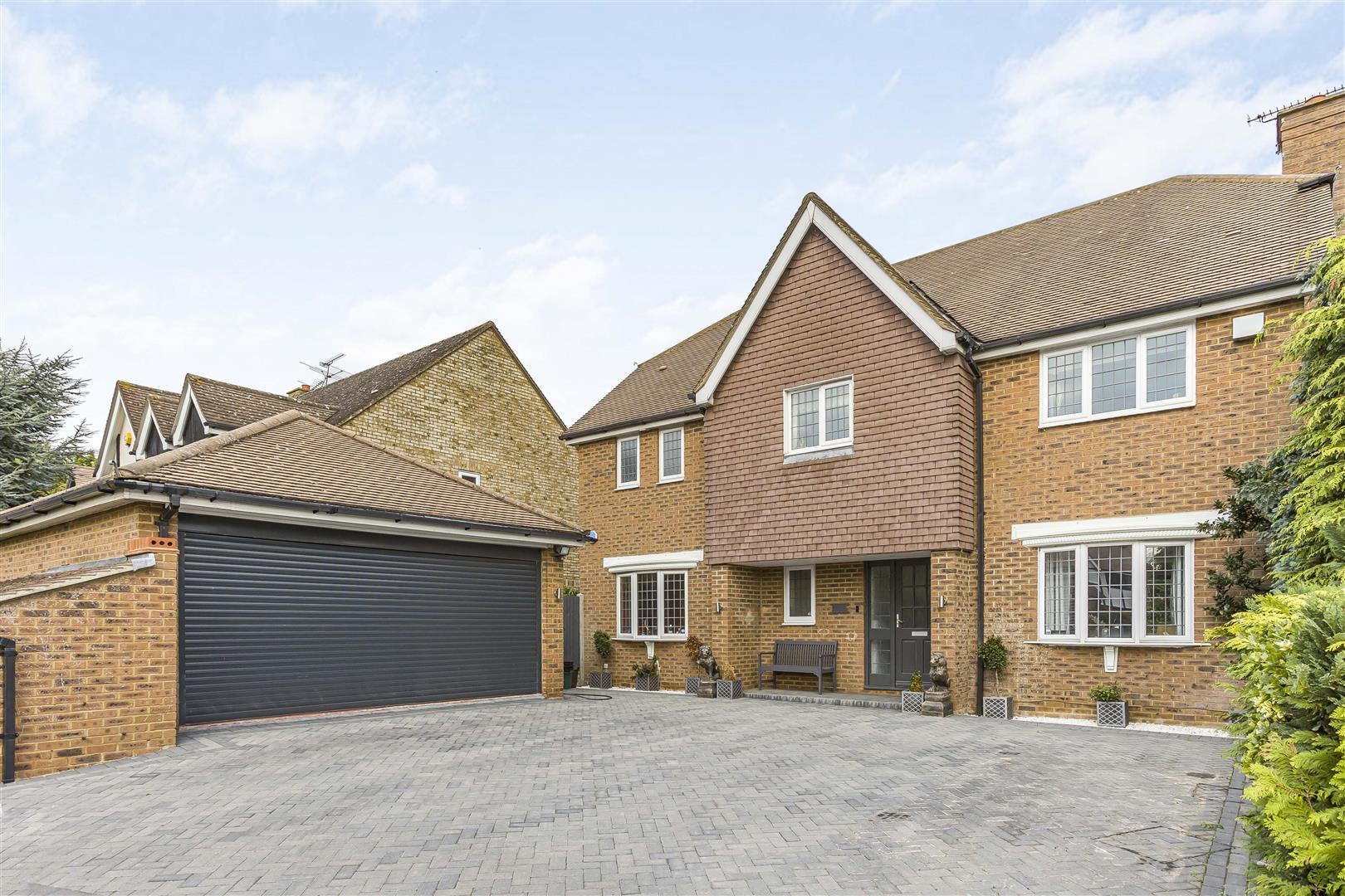 Simply Homes – Prestige properties